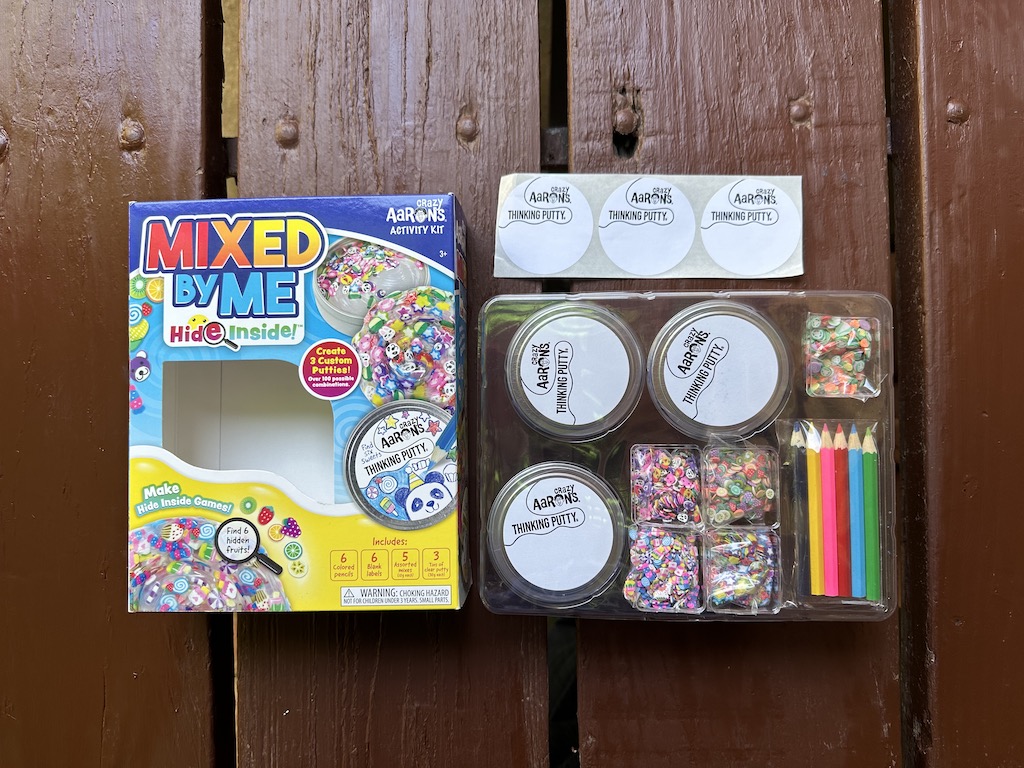 Hide Inside! Thinking Putty - Flanders Family Home Life